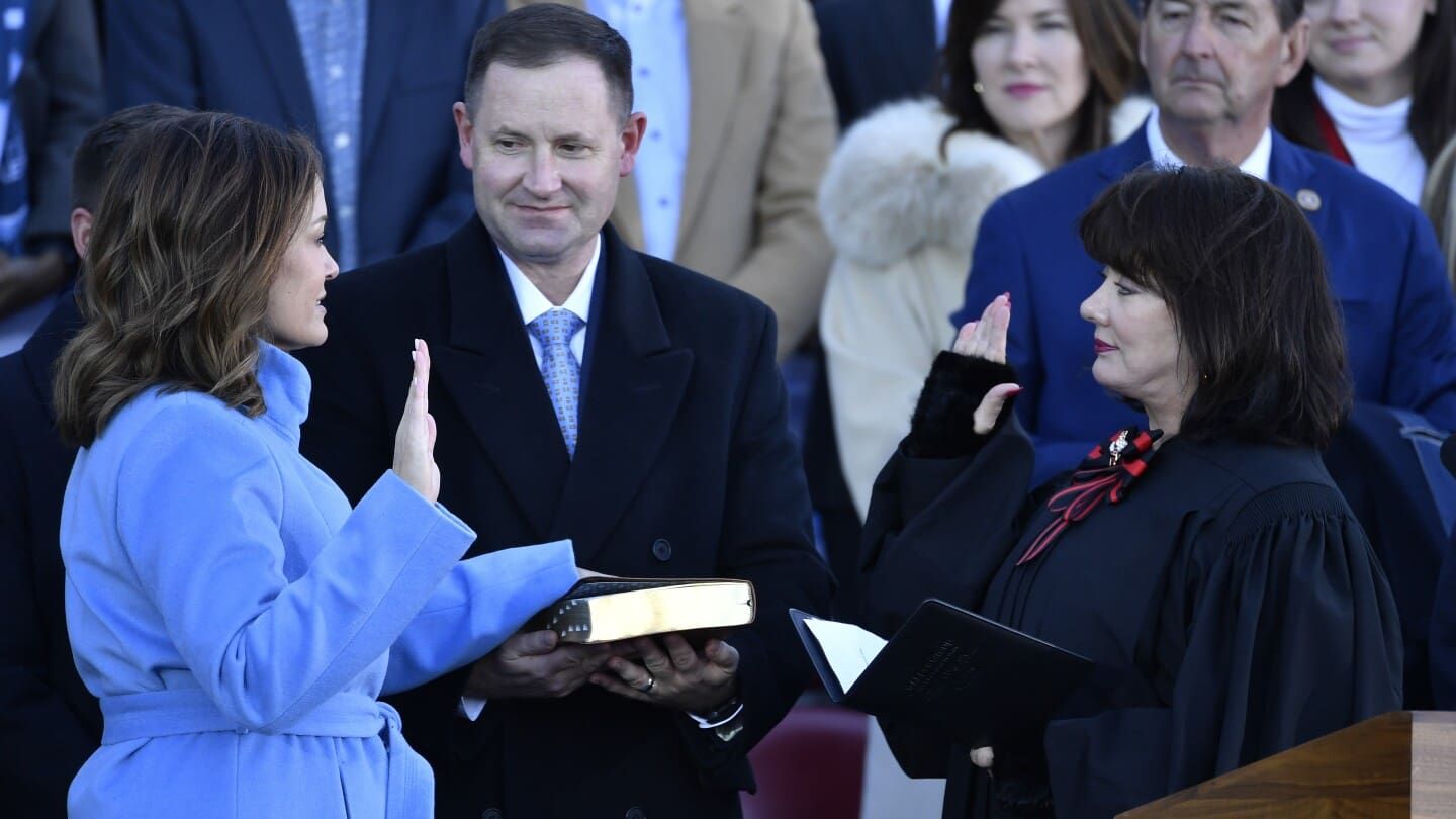 Kentucky's first female chief justice credits Appalachian upbringing ...